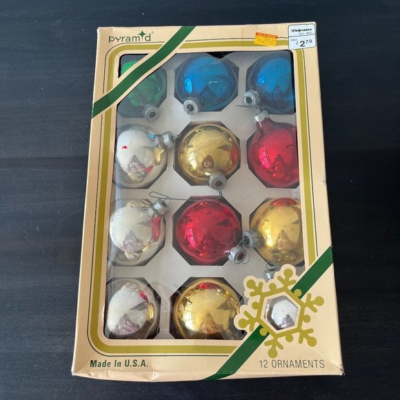Pyramid | Holiday | Vintage Pyramid Christmas Ornaments Glass With ...